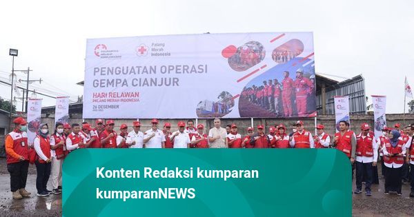 PMI Kerahkan Ratusan Relawan, Perkuat Operasi Pemulihan Dampak Gempa Cianjur | kumparan.com